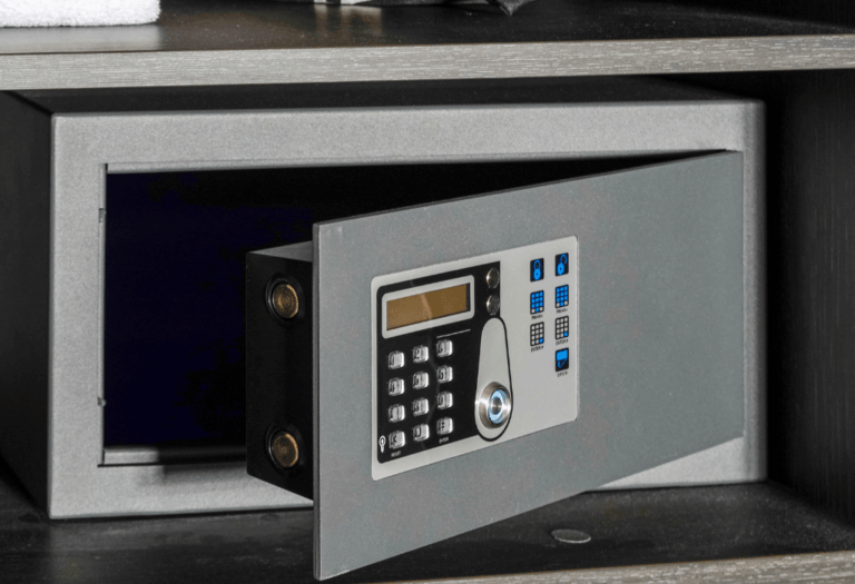 Comment sceller un coffre-fort ? | Armoire PLUS